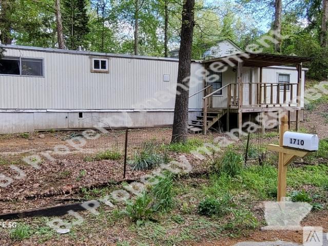 2 BR, 1 BA Apartment 1710 Chatfield Road, Benton, AR 72015