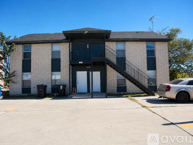 2 BR, 1 BA Apartment 1710 Benttree Drive, Unit B, Killeen, TX 76543