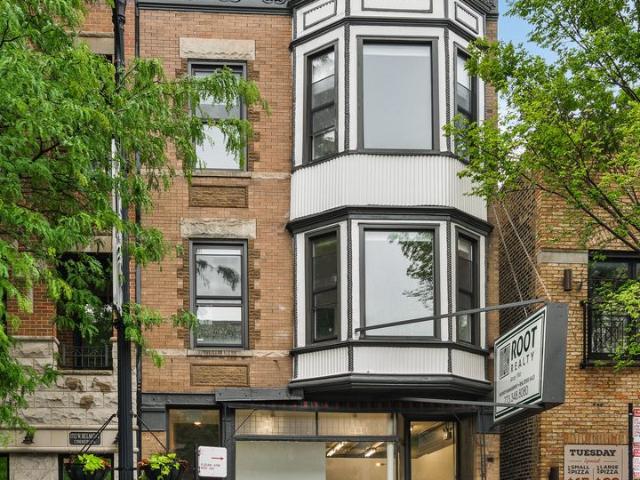 2 BR, 1 BA Apartment 1710 W Belmont Avenue, Chicago, IL 60657