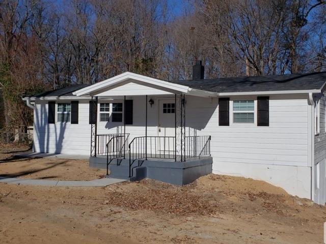 2 BR, 1 BA Apartment 1711 Alexsandria Rd, Greensboro, NC 27405