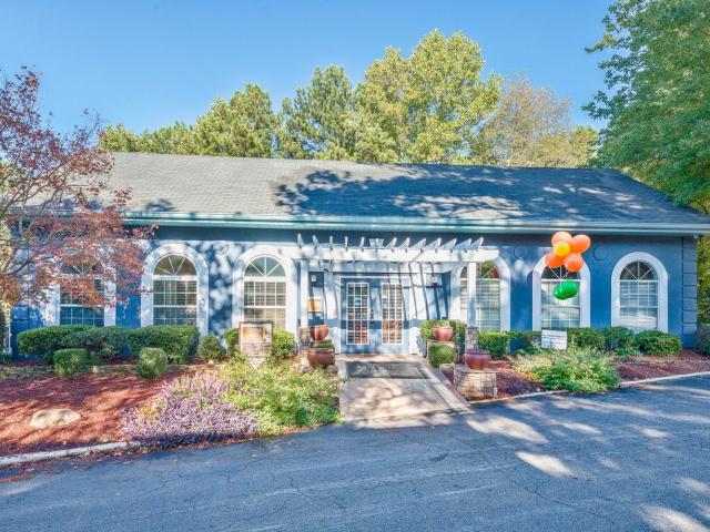2 BR, 1 BA Apartment 1717 Waterfall Village Drive Southeast Unit 1701J, Marietta, GA 30067