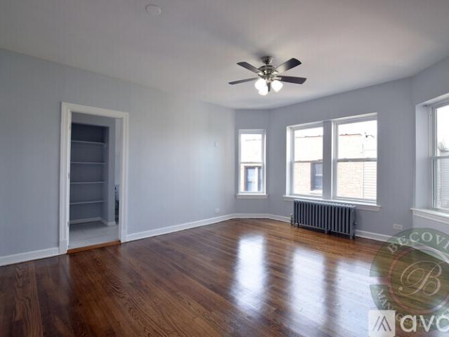 2 BR, 1 BA Apartment 1724 W Juneway Terrace, Unit 3A, Chicago, IL 60626