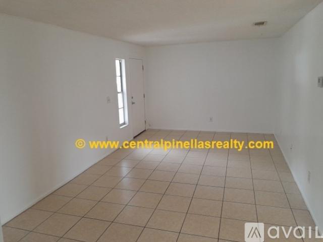 2 BR, 1 BA Apartment 1736 Tioga Ave, Unit Unit B, Clearwater, FL 33756