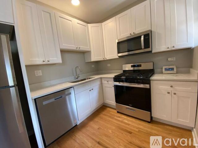 2 BR, 1 BA Apartment 1745 W Wallen Ave, Unit 1, Chicago, IL 60626