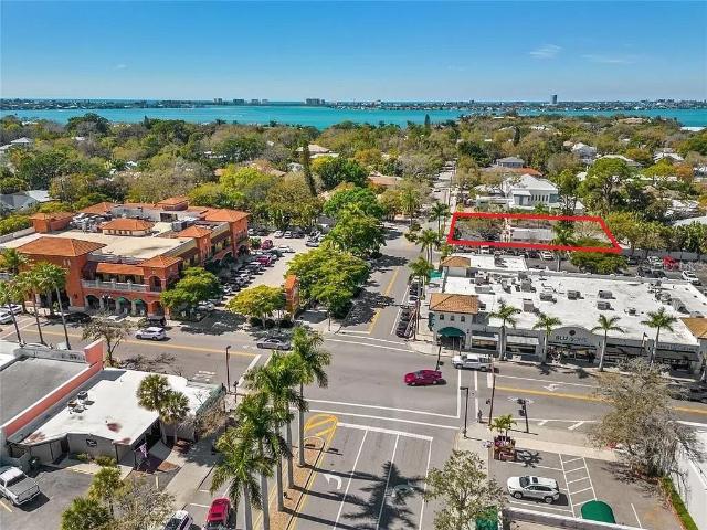 2 BR, 1 BA Apartment 1757 Hillview Street, Sarasota, FL 34239