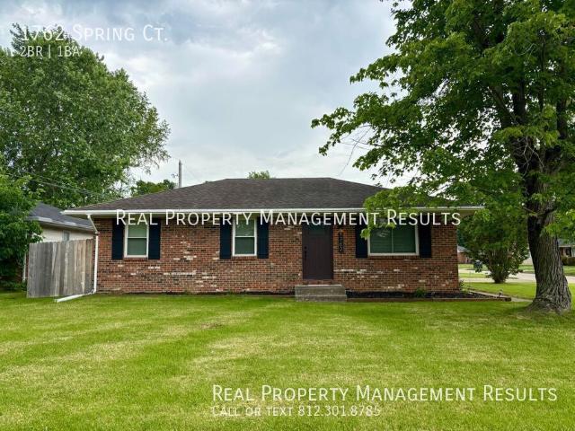 2 BR, 1 BA Apartment 1762 Spring Ct Evansville, IN 47714