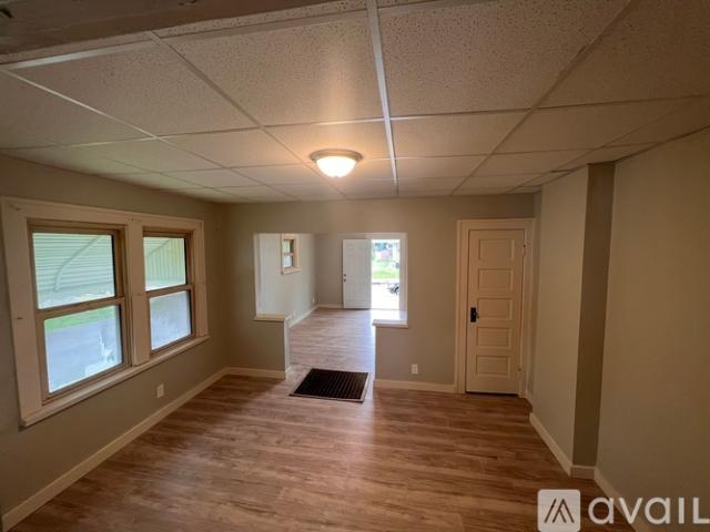2 BR, 1 BA Apartment 1775 Gondert Ave, Unit Duplex, Dayton, OH 45403