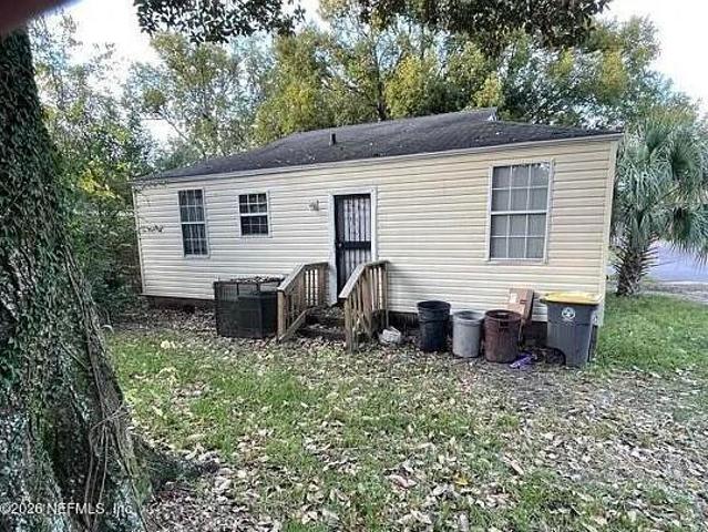 2 BR, 1 BA Apartment 1782 East 24th Street, Jacksonville, FL 32206
