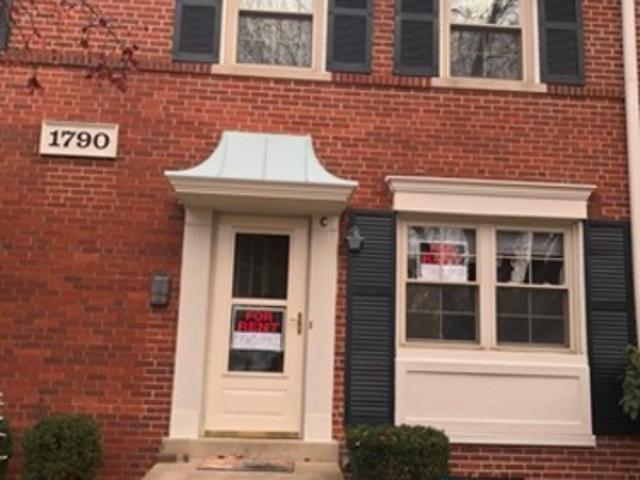 2 BR, 1 BA Apartment 1790 Northwest Ct, Unit C, Columbus, OH 43212