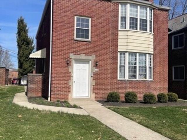2 BR, 1 BA Apartment 1796 Northwest Blvd, Unit B, Columbus, OH 43212