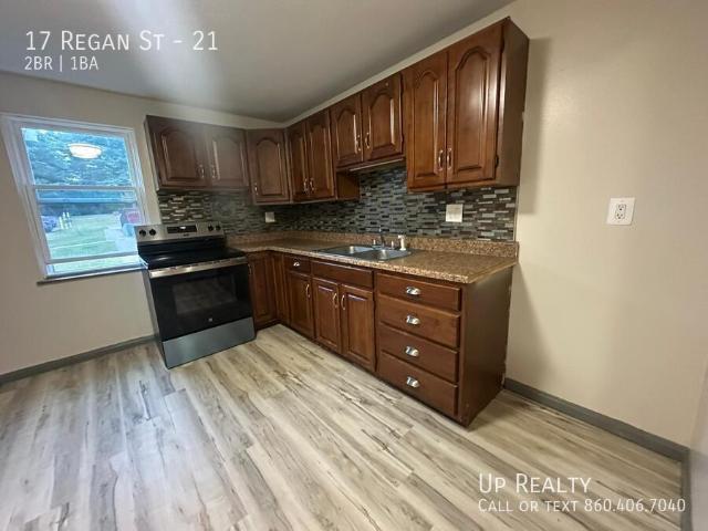 2 BR, 1 BA Apartment 17 Regan St, Vernon, CT 06066