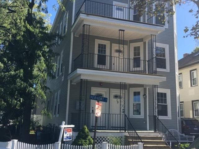 2 BR, 1 BA Apartment 17 Vermont Avenue, Unit 1, Somerville, MA 02145