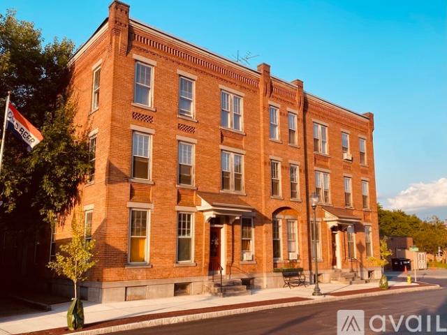 2 BR, 1 BA Apartment 17 19 Elm Street, Unit 9, Glens Falls, NY 12801