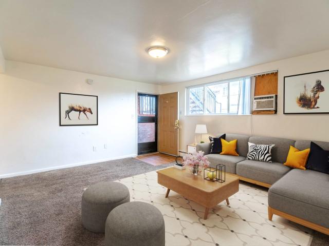 2 BR, 1 BA Apartment 183 199 S Ingalls St Unit 197, Denver, CO 80226