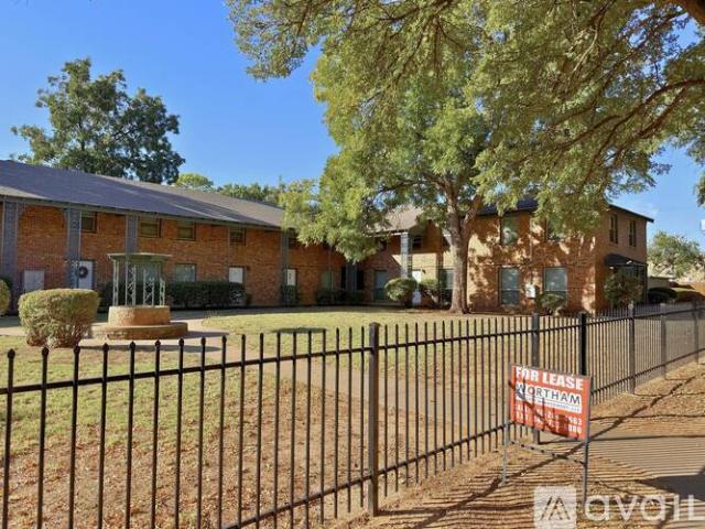2 BR, 1 BA Apartment 1801 Rose St, Unit 11, Wichita Falls, TX 76301