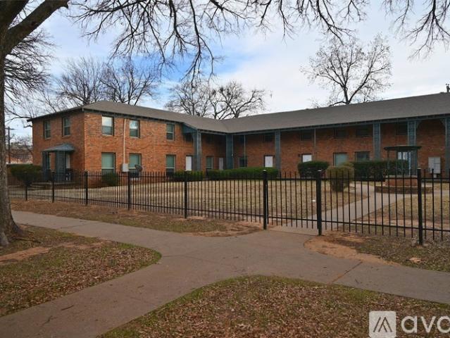 2 BR, 1 BA Apartment 1801 Rose St, Unit #4, Wichita Falls, TX 76301