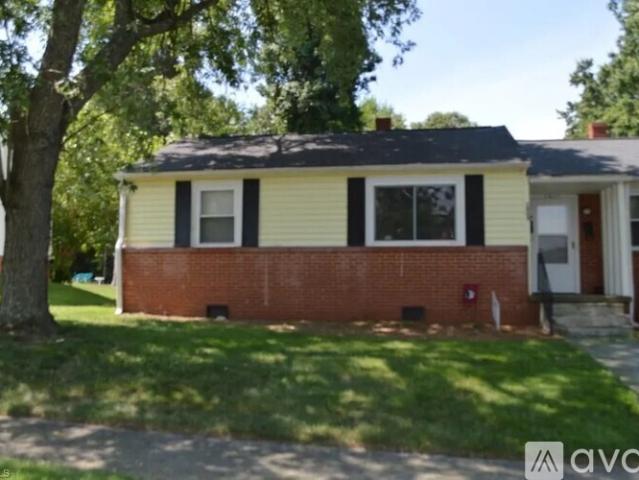 2 BR, 1 BA Apartment 1805 Villa Dr, Unit 1805, Greensboro, NC 27403