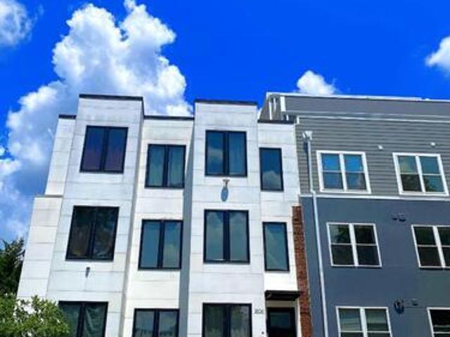 2 BR, 1 BA Apartment 1806 I St NE, Unit 02, Washington, DC 20002