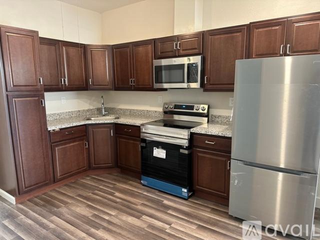 2 BR, 1 BA Apartment 1809 Brooks Court, Unit 1809, Los Banos, CA 93635