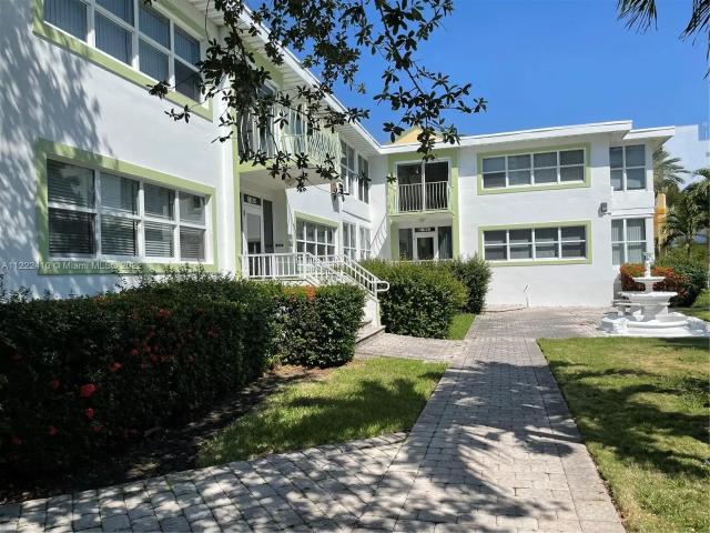 2 BR, 1 BA Apartment 18126 Atlantic Blvd, Sunny Isles Beach, FL 33160