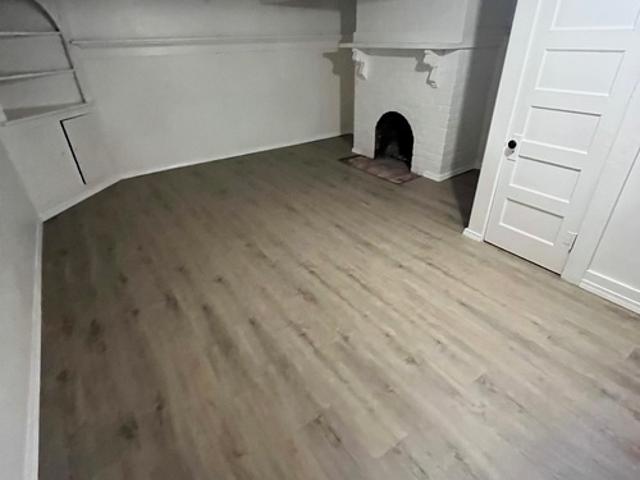 2 BR, 1 BA Apartment 1814 3rd St, Unit a and b, Bakersfield Ca, CA 93304