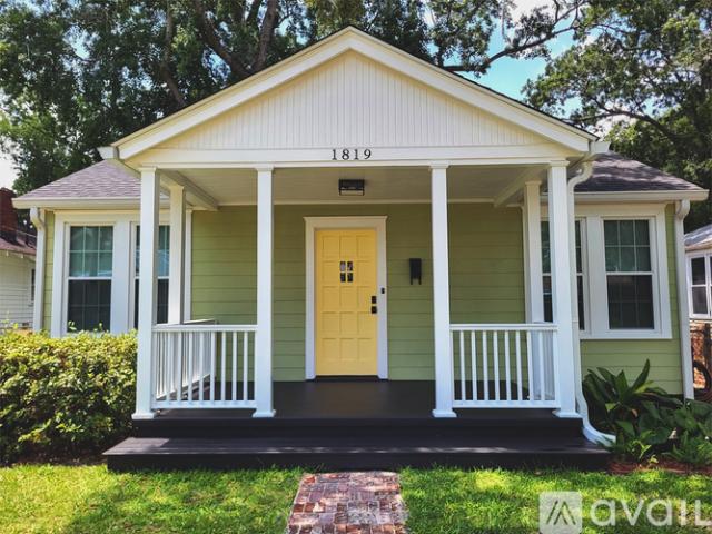2 BR, 1 BA Apartment 1819 Hale Street, Savannah, GA 31404