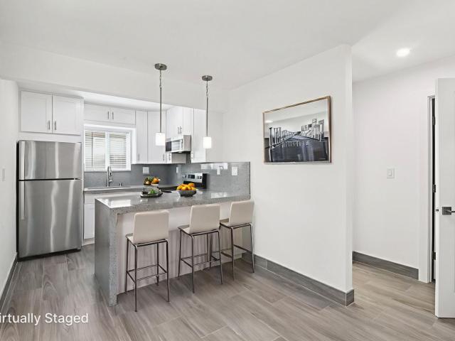 2 BR, 1 BA Apartment 181 Ballantyne Street, El Cajon, CA 92020