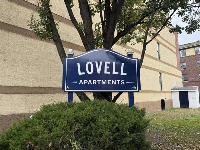 2 BR, 1 BA Apartment 1821 23 Diamond St 2114 16 N Gratz St Unit 1823 03, Philadelphia, PA 19121