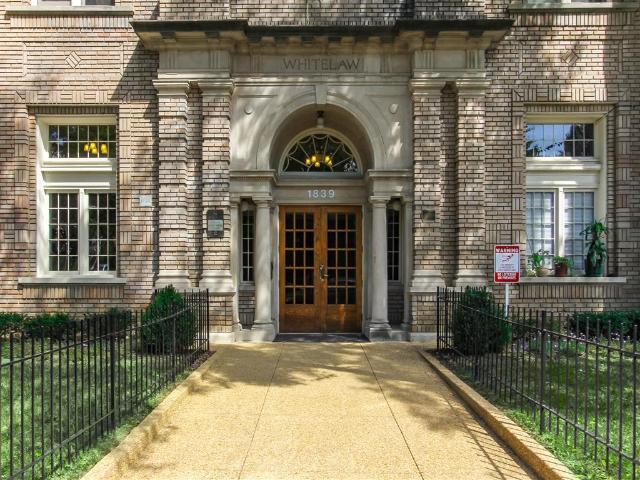 2 BR, 1 BA Apartment 1839 13th St NW Unit 405, Washington, DC 20009