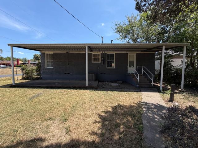 2 BR, 1 BA Apartment 1843 Somerset Ave, Dallas, TX 75203