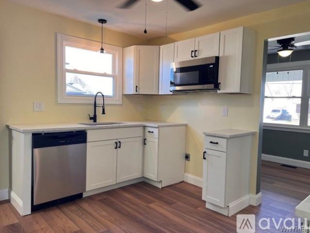 2 BR, 1 BA Apartment 184 Colby Street, Cheektowaga, NY 14206