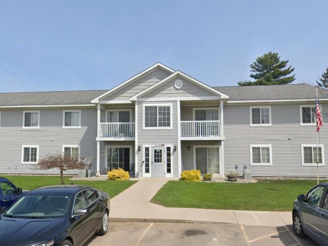 2 BR, 1 BA Apartment 1850, 1860, 1870 Babcock St, Owosso, MI 48867