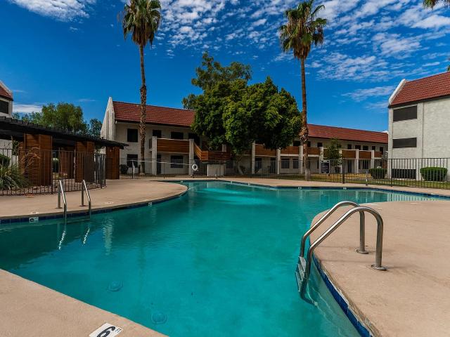 2 BR, 1 BA Apartment 1865 East Broadway Road Unit 433, Tempe, AZ 85282