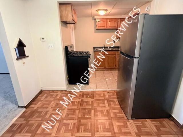2 BR, 1 BA Apartment 189 Oxford Drive, McKeesport, PA 15132