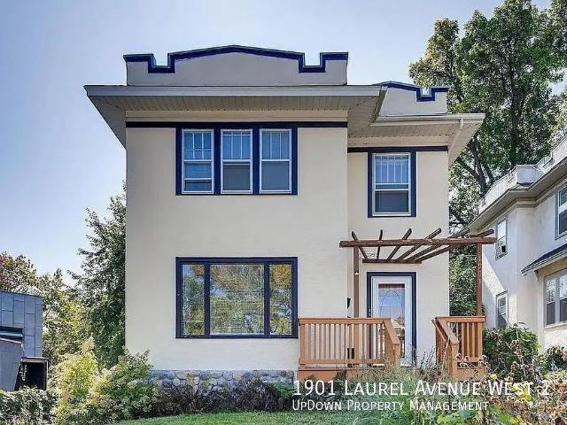 2 BR, 1 BA Apartment 1901 Laurel Avenue West 2, Minneapolis, MN 55405