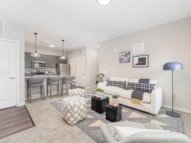 2 BR, 1 BA Apartment 1905 Stelzer Road Unit 1955 312, Columbus, OH 43219