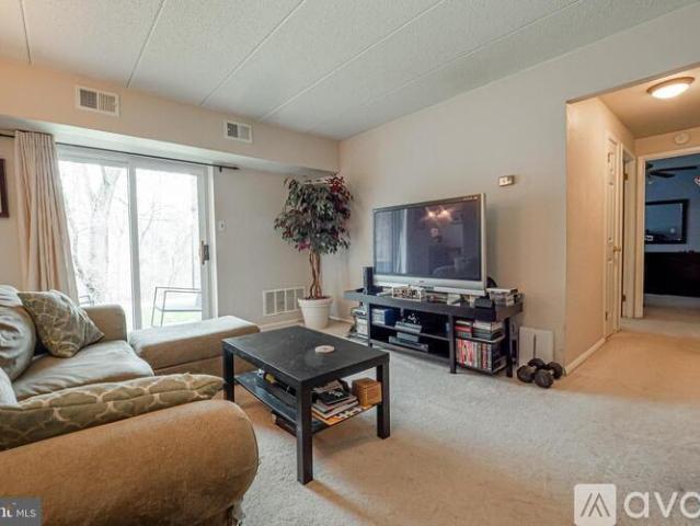 2 BR, 1 BA Apartment 1906 Valley Dr, Unit 1906, West Chester, PA 19382