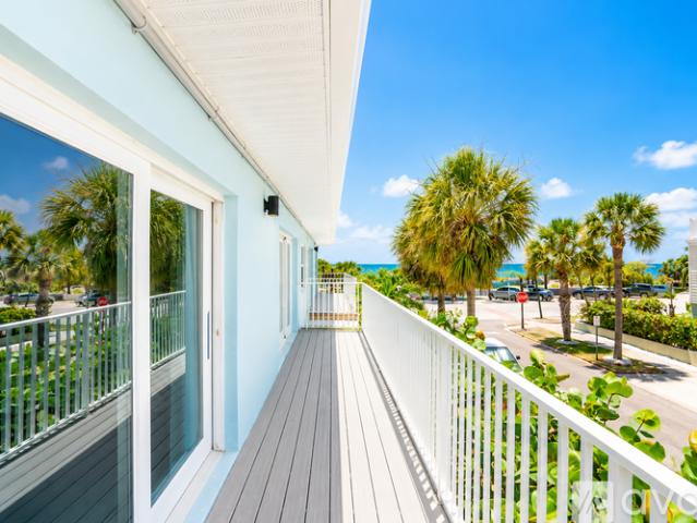 2 BR, 1 BA Apartment 1907 Gulf Way, Unit 4, St. Pete Beach, FL 33706