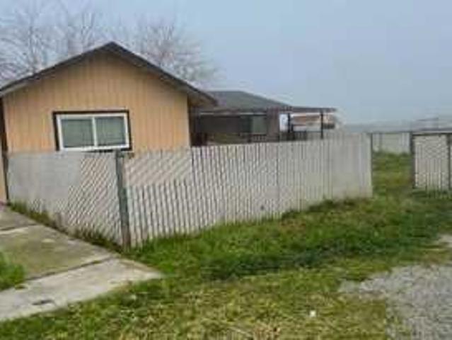 2 BR, 1 BA Apartment 1908 Belcher Ave, Merced, CA 95348