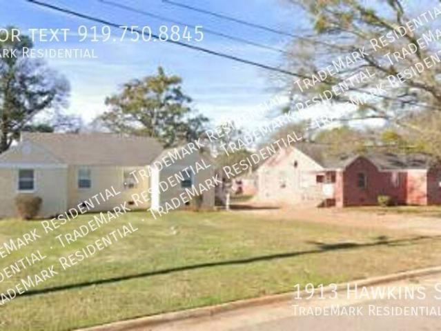 2 BR, 1 BA Apartment 1913 Hawkins Street, Raleigh, NC 27610