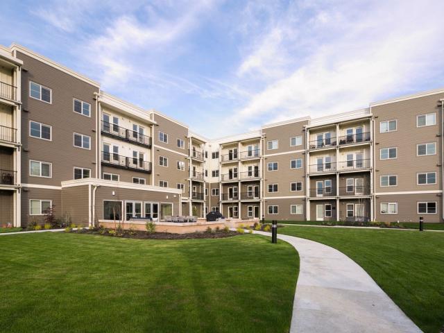 2 BR, 1 BA Apartment 1919 Howard Road Unit 103, Auburn, WA 98002