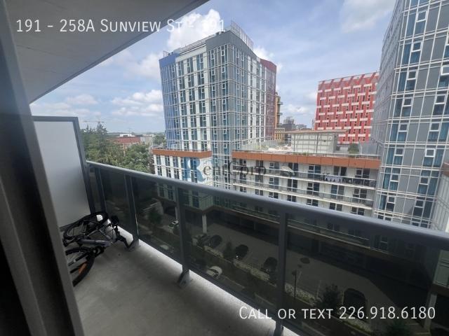 2 BR, 1 BA Apartment 191 258A Sunview St, Waterloo, ON N2L 0H6