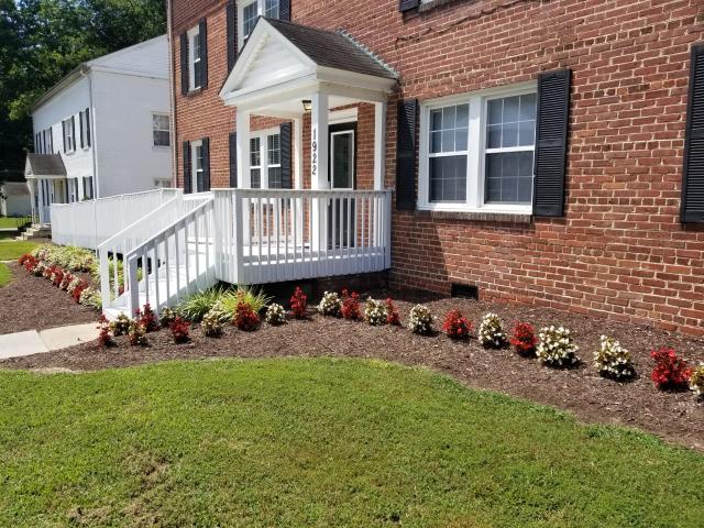2 BR, 1 BA Apartment 1922 A Varina Ave Petersburg, VA 23805