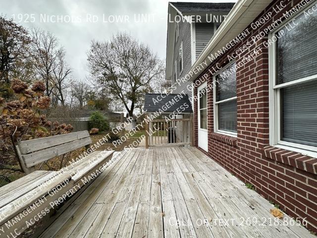 2 BR, 1 BA Apartment 1925 Nichols Rd Lowr UNIT, Kalamazoo, MI 49006