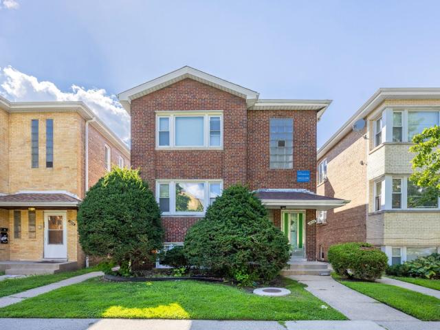 2 BR, 1 BA Apartment 1930 Euclid Avenue, Berwyn, IL 60402
