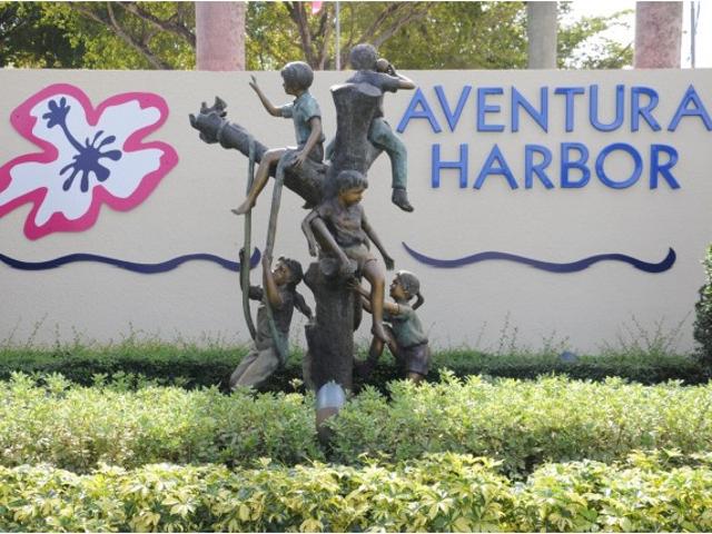 2 BR, 1 BA Apartment 19455 Northeast 10th Avenue Unit 0401, Miami, FL 33179