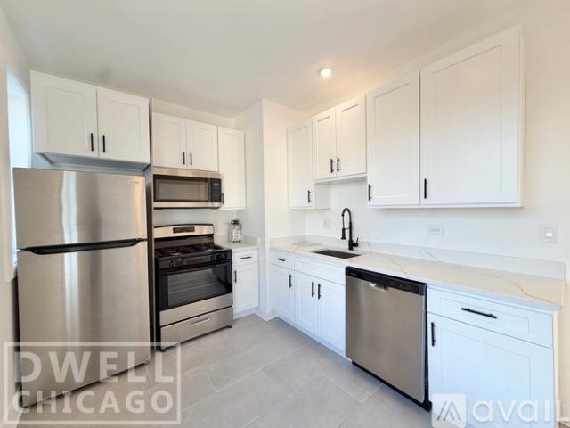 2 BR, 1 BA Apartment 1945 W Augusta Blvd, Unit #3W, Chicago, IL 60622