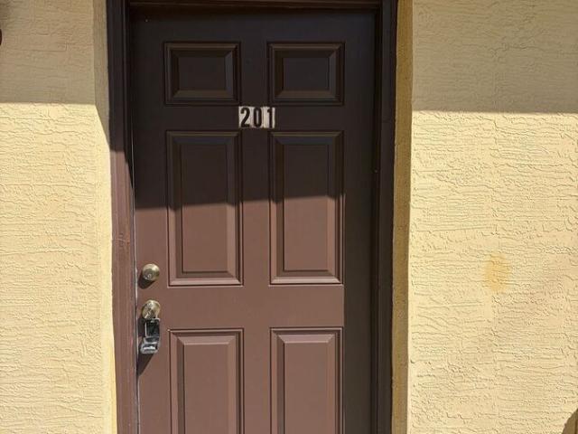 2 BR, 1 BA Apartment 1949 SW 30th Ct, Ocala, FL 34474