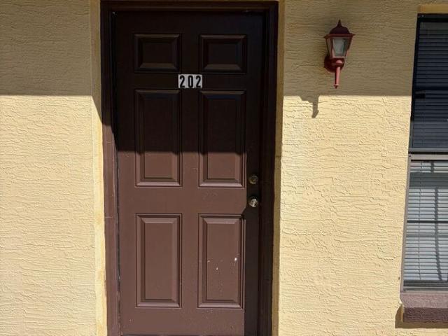 2 BR, 1 BA Apartment 1949 SW 30th Ct, Ocala, FL 34474