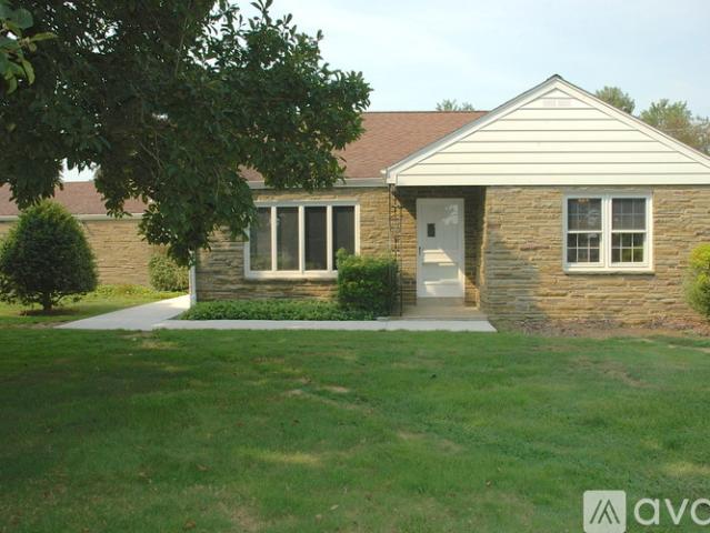 2 BR, 1 BA Apartment 195 Robbinsville Edinburg Road, Robbinsville Township, NJ 08691